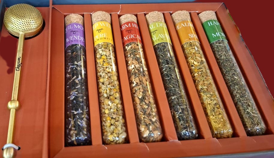 Luxury Tea Hamper Gift Box – avallongifts.com
